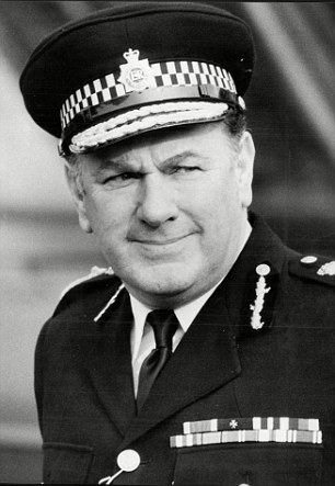 OBITUARY: Sir David McNee – THE DEMOCRAT
