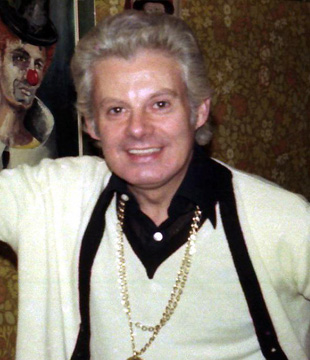 danny la rue – THE DEMOCRAT