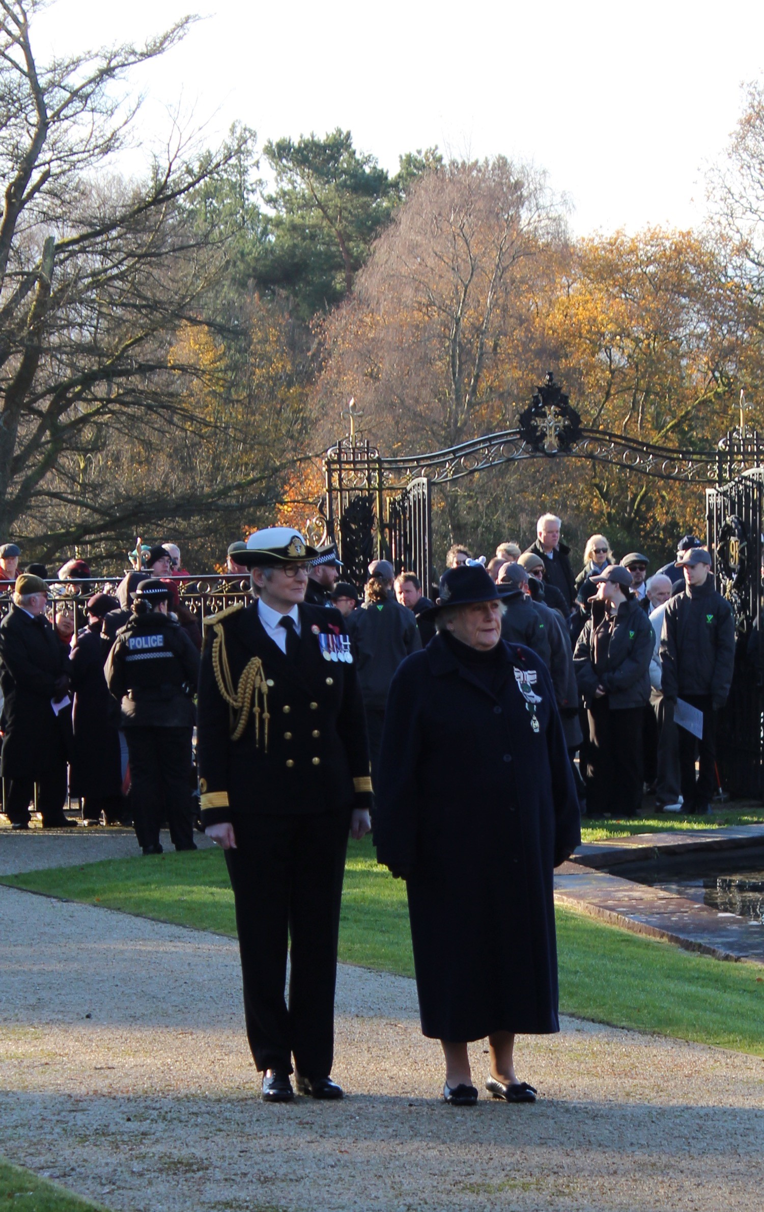 Helspop 2 NBC Cdre Sharon Malkin with Lord Lady Provost Helensburgh ...